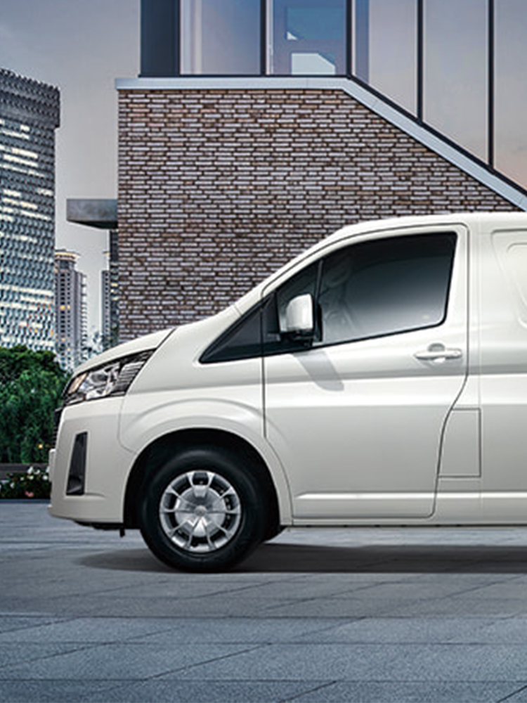 TOYOTA HIACE | TOYOTA 商旅車